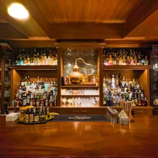 【横浜】仕立て屋さんをイメージしたバー｢Bar Tailor｣をご紹介：cocotte