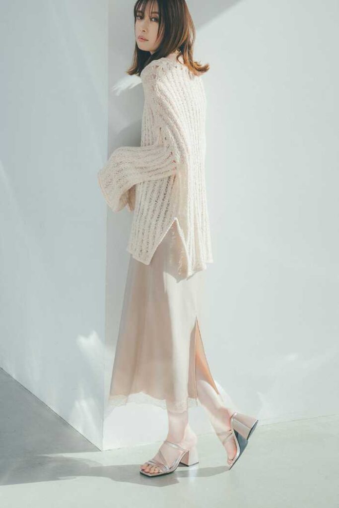 【COCO DEAL】宮田聡子が着こなす、はかなくてニュアンシーなビジュアルを公開♪：cocotte