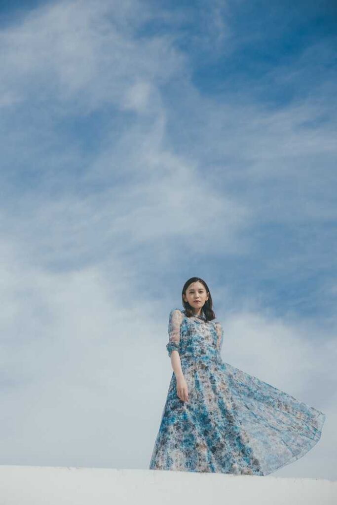 【COCO DEAL】宮田聡子が着こなす、はかなくてニュアンシーなビジュアルを公開♪：cocotte