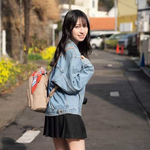 グラビアチャンピオンの最新号が発売中!日向坂46･金村美玖が表紙&巻頭に登場：cocotte