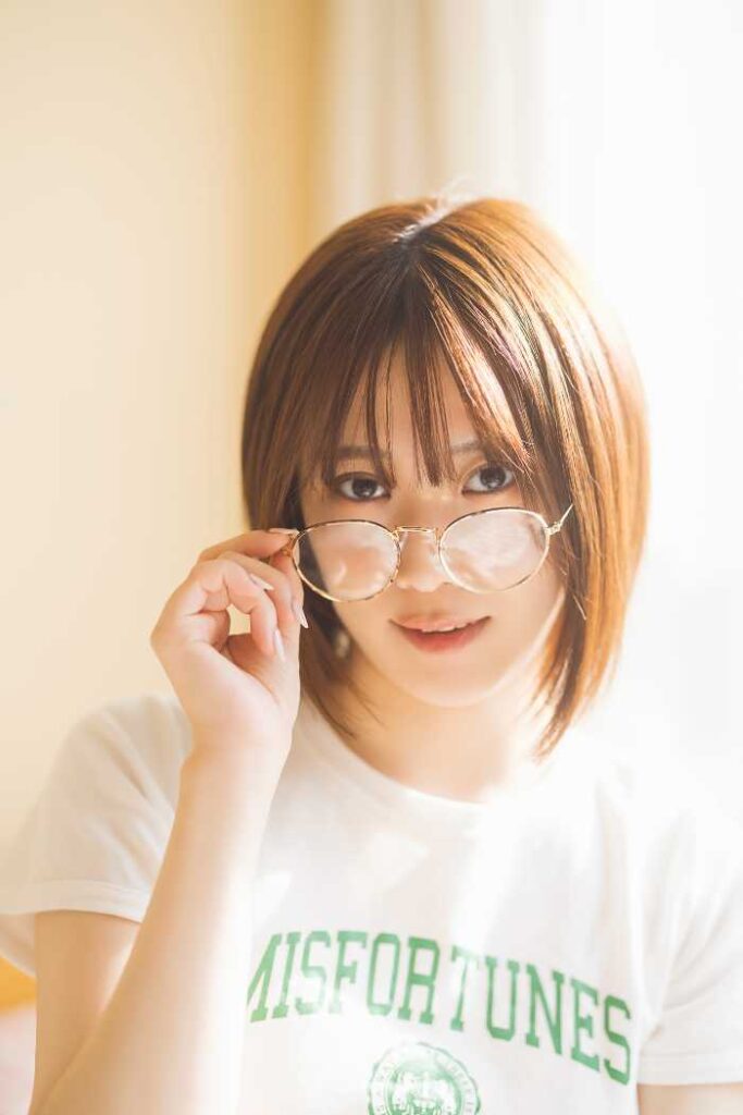 初写真集でランジェリー姿に挑戦!夏吉ゆうこの｢悠々吉日｣が好評発売中：cocotte