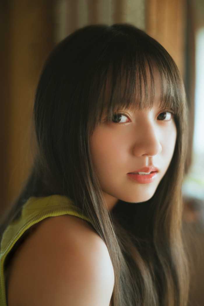 【B.L.T.7月号】乃木坂46･海邉朱莉が、初ソログラビア&インタビューに挑戦♡ | StartHome