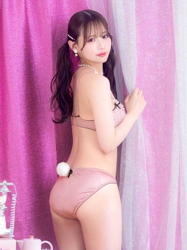 和田海佑が魅せる♡DRWのあざとモテ新作ランジェリー特集（cocotte）｜dメニューニュース（NTTドコモ）