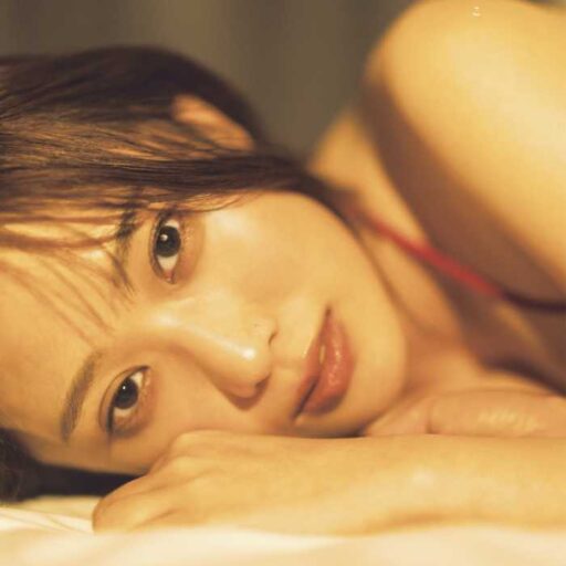 トップセクシー女優の新境地!河北彩伽の写真集｢うたかたの花｣が好評発売中：cocotte